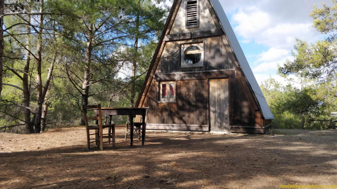 The magical cabin house in Dierona - Feel Alive Outdoors